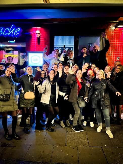 Hamburg: Pubcrawl & Nightlife Tour at St.Pauli - The Authentic Vibe and Real Experiences