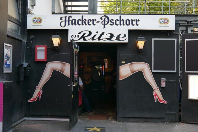 Hamburg: Red- & Bluelight - Private guided Reeperbahn Tour - An In-Depth Look at the Reeperbahn Guided Tour