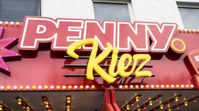 Hamburg: Sin & Sex Guided Tour of Reeperbahn - Hamburg: Sin & Sex Guided Tour of Reeperbahn — A Detailed Look