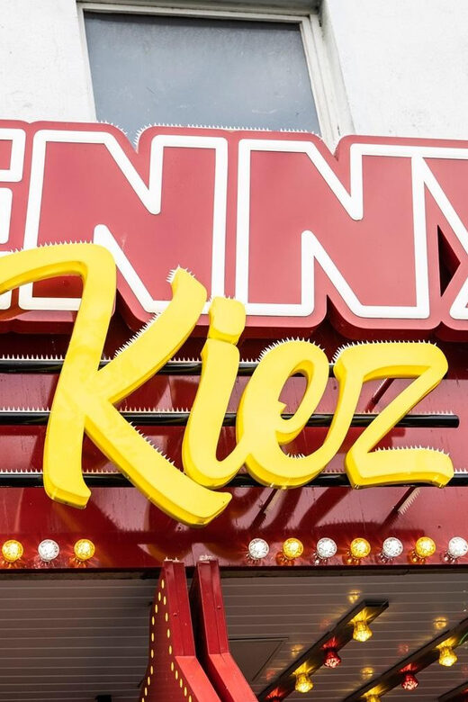 Hamburg: Sin & Sex Guided Tour of Reeperbahn - Key Points