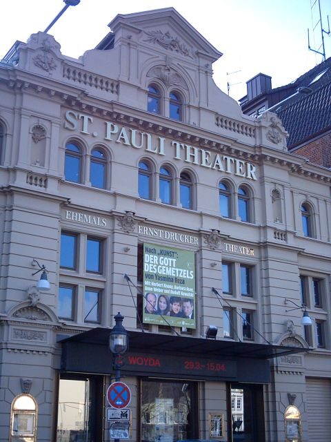 Hamburg: St. Pauli 1.5-Hour Tour - An In-Depth Look at the St. Pauli 1.5-Hour Tour