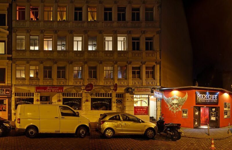 Hamburg: St. Pauli Tour of the Reeperbahn - The Experience in Detail