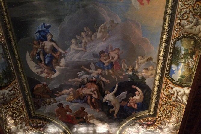 Hampton court palace private tour from London - Authentic Experiences and Reviewer Insights