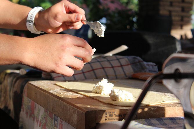 Handmade pasta workshop by Cilento Experience - An In-Depth Look at the Cilento Pasta Workshop