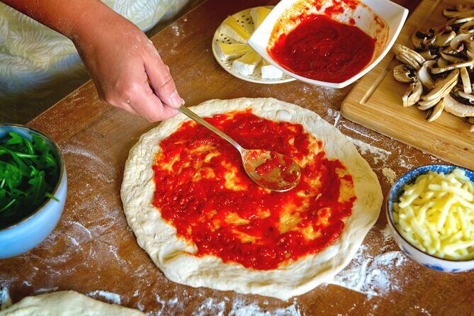 Hands-On Pizza Making Class & Farmhouse Tour with Sea Views - Why You Should Book