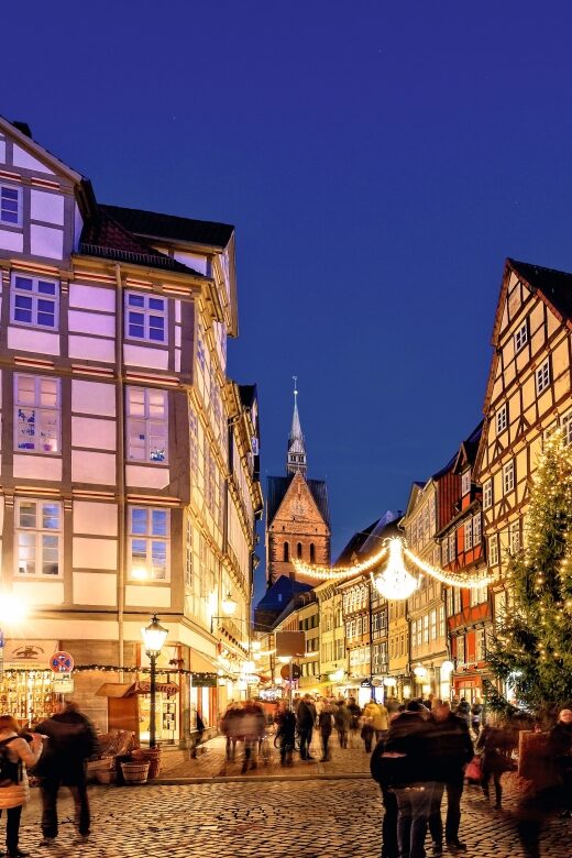 Hannover: Christmas Time Walking Tour - The Authentic Holiday Spirit