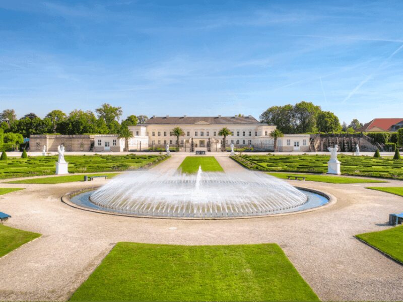 Hanover: Royal Gardens of Herrenhausen Guided Tour - Key Points