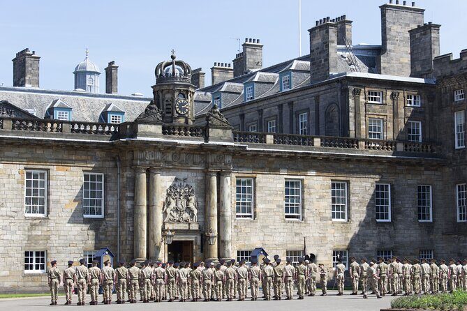 Harry Potter Edinburgh Top Sights Tour with Holyrood Palace - A Detailed Breakdown of the Itinerary