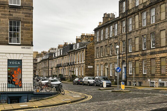 Harry Potter Origins Tour with Edinburgh Castle Tickets - Edinburgh Castle: A Majestic Viewpoint and Inspiration