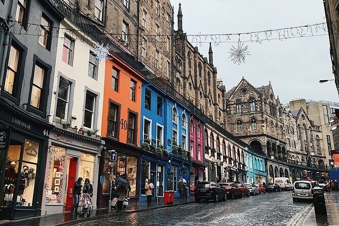 Harry Potter's Edinburgh Tour and House of Illusions Experience - Key Points