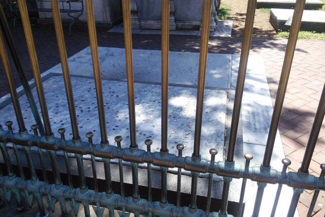 Haunted Philadelphia: Spirits of '76 Ghost Tour - FAQ  