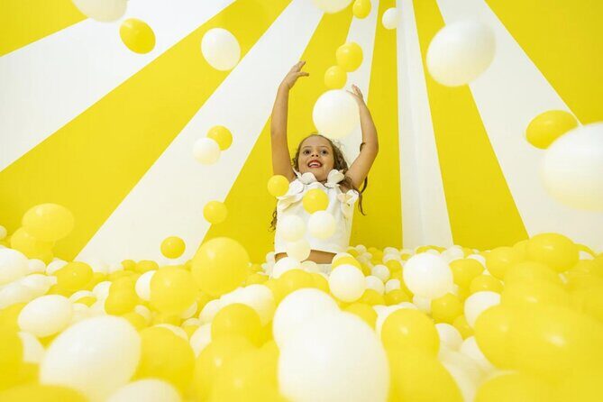 Have fun at Selfie Experience Split - Who Should Visit?