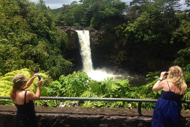 Hawaii Big Island Circle Small Group Tour: Waterfalls - Hilo - Volcano - Black Sand Beach - A Closer Look at the Itinerary