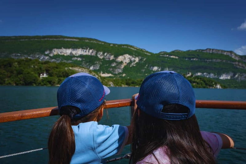 Head out from Annecy and Aix les Bains: Explore Chanaz and enjoy a cruise on the lake - A Detailed Look at the Experience