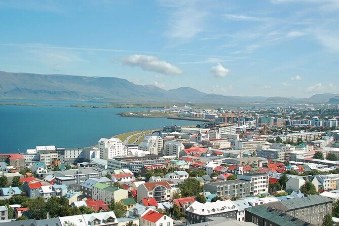 Helicopter tour from Reykjavik: Hengill Area with at site landing - FAQ