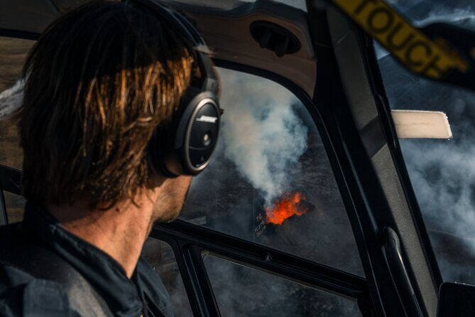 Helicopter Tour Over Icelands Reykjanes Volcano Eruption Site - Who is this tour best suited for?