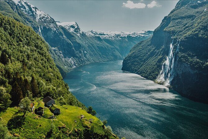 Hellesylt Sightseeing Boat Geirangerfjord - An In-Depth Look at This Fjord Cruise Experience