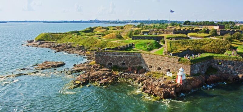 Helsinki: City and Suomenlinna 5-Hour Sightseeing Tour - Key Points