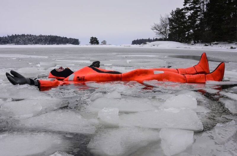 Helsinki: Floating Experience in a Survival Suit - Review Highlights from Participants