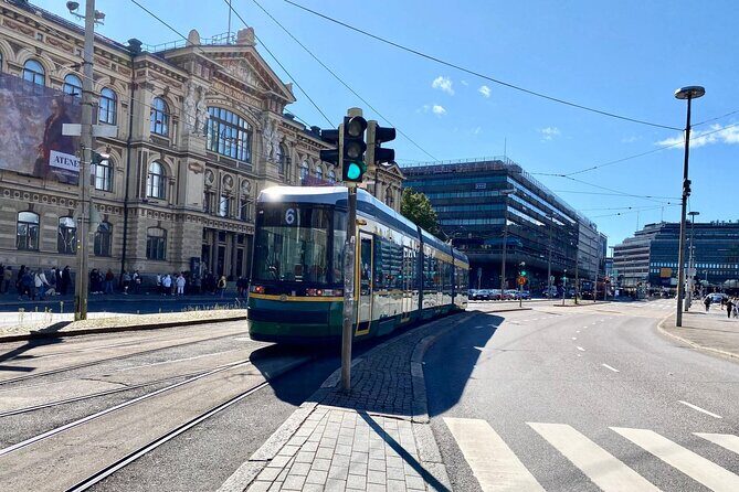 Helsinki in Nutshell: Suomenlinna & City Highlights by Eco-Friendly Ways - Transport, Timing, and Group Dynamics