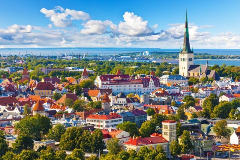 Helsinki: Tallinn Guided Day Tour with Ferry Crossing - Key Points