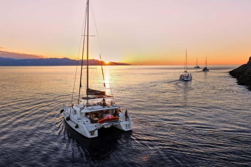 Heraklion: Catamaran Cruise to Dia with Sunset, Meal & Bar - Key Points