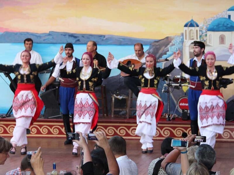 Heraklion: Cretan Folklore Night with Dinner & Transfers - Heraklion: Cretan Folklore Night with Dinner & Transfers — An Authentic Evening in Crete