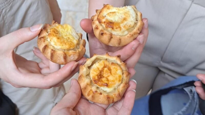 Heraklion: Family Zorba Treasure Hunt with Food Stop - Key Points