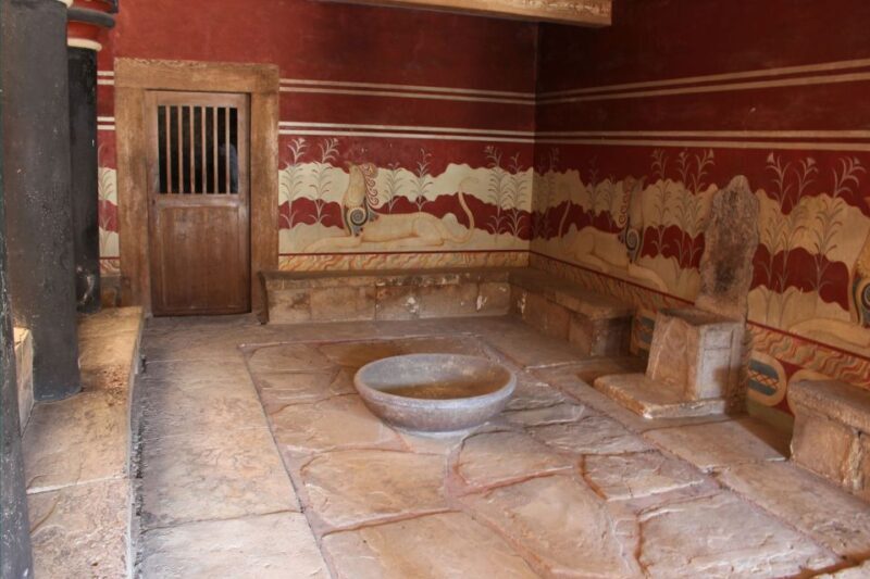 Heraklion, Knossos & Minoan Culture Show - In-Depth Look at the Tour Experience