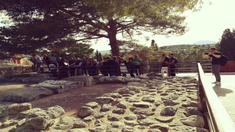 Heraklion: Knossos Palace Guided Tour Half Day - Key Points