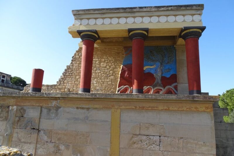 Heraklion: Knossos Palace, Zeus Cave & Oil Mill Private Tour - The Sum Up