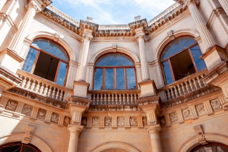 Heraklion: Mobile Self-Guided Audio Sightseeing Tour - Key Points