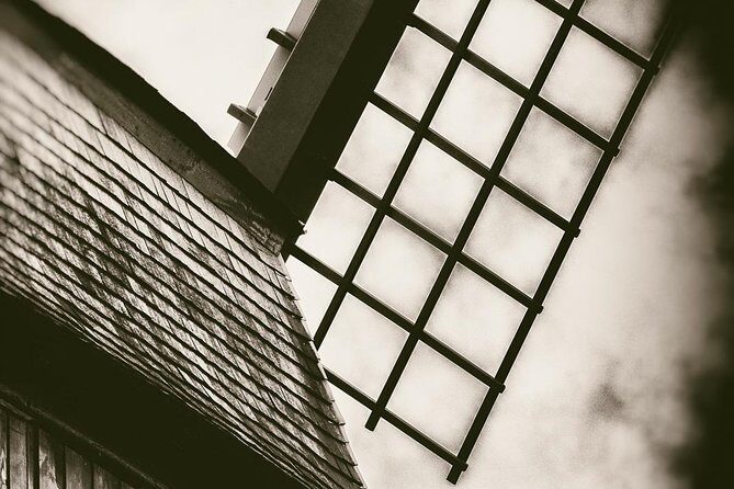 "Hidden Brugge" Photo Tour - 2hr open city tour & workshop - How is the itinerary structured?