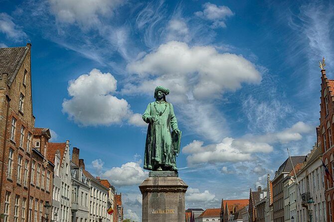 "Hidden Brugge" Photo Tour - 2hr open city tour & workshop - Practical Tips for Booking and Participation