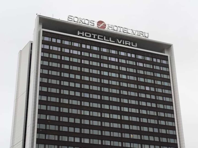 Hidden Tallinn: Soviet Walking Tour - The Experience of a Guided Tour