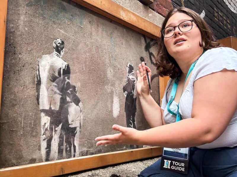 Hidden Toronto City Walking Tour - An In-Depth Look at the Hidden Toronto Walking Tour