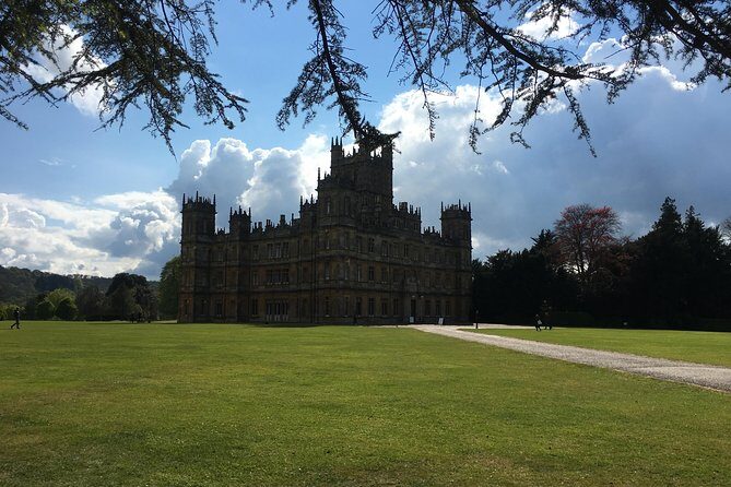 Highclere Castle Private Round Trip Transportation Service - Practical Aspects of the Service