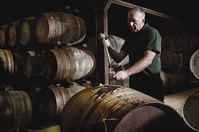 Highland Lochs, Glens & Whisky Day Tour Including Admission - A Full-Day Highland Escape in a Comfortable Mini-Coach