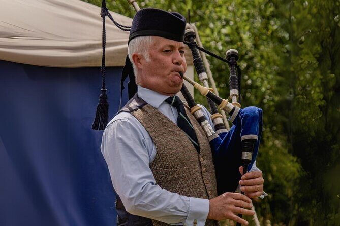 Highlands Cows Glencoe and Castles Private Tour from Edinburgh - A Detailed Look at the Highland Experience