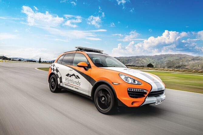 Highlands Taxi - Highlands Motorsport and Tourism Park - Introduction