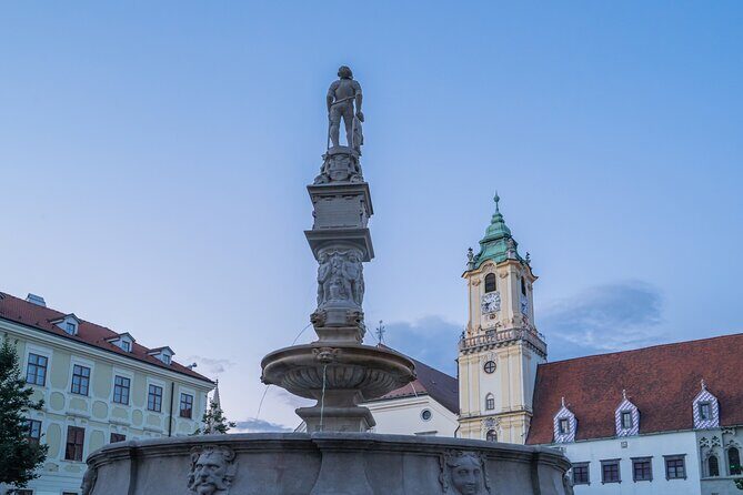 Highlights of Bratislava's Old Town with Castle - Key Points