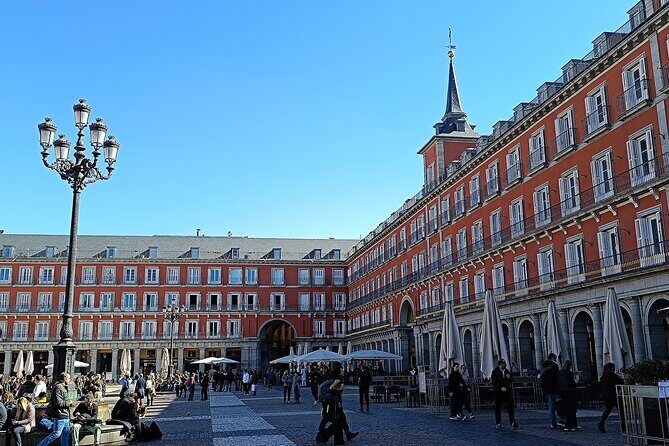 Highlights of Madrid - Small Group Walking Tour - A Walk Through Madrid’s Most Famous Sites