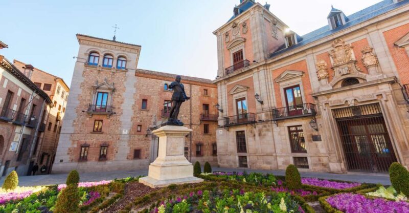 Highlights of Madrid: Walking Tour with Private Guide - FAQ