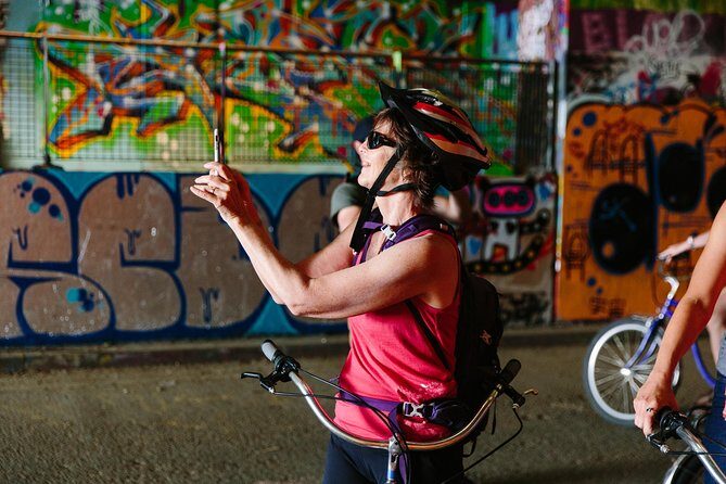 Highlights of Royal London Bike Tour with River Cruise Package - Key Points