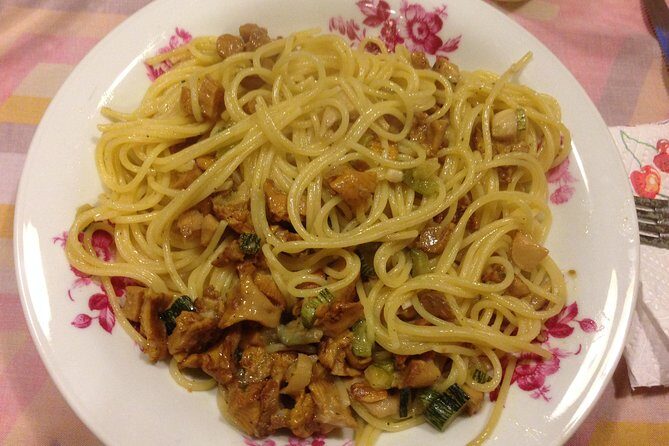 Hike Lake Castle and Good Food! - Frequently Asked Questions