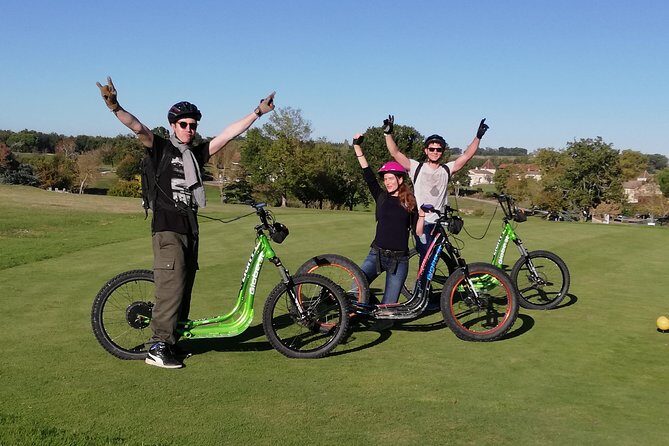 Hike trotting 3h30 - Exploring Bergerac’s Vineyards and Forests on an Electric Scooter Tour