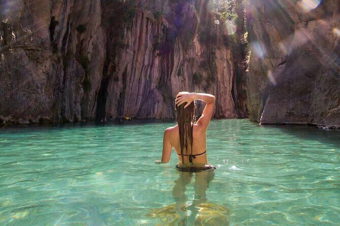 Hiking in Montanejos and swim in Thermal Springs - OFFICIAL GUIDE - Key Points