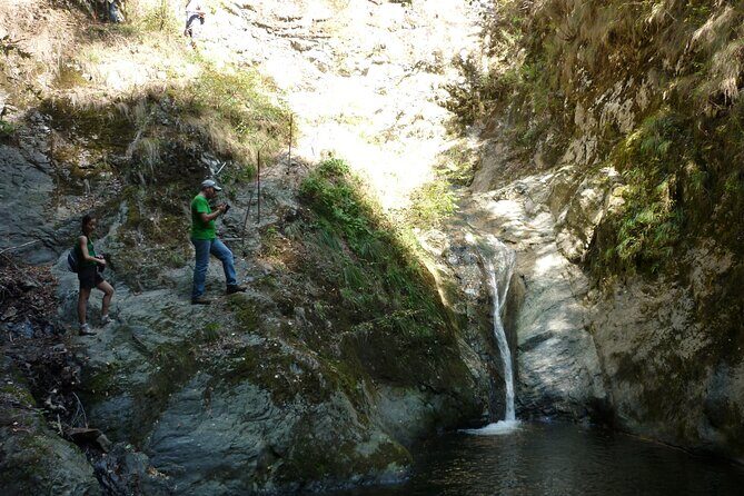 Hiking in the Transfagarasans Stan Valley of Carpathians - Key Points