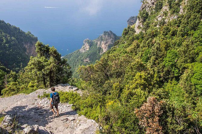 Hiking the Path of the Gods with Enzo: Amalfi Coast Adventure - Who Should Do This Tour?