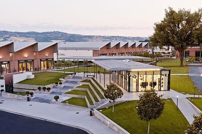 Hire a driver for The Mall Outlet - Limousine Service Florence - What Makes This Private Tour Stand Out